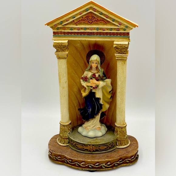 Accents | Lighted Shrine Statue Of Madonna Virgin Mary Red Roses Cross ...